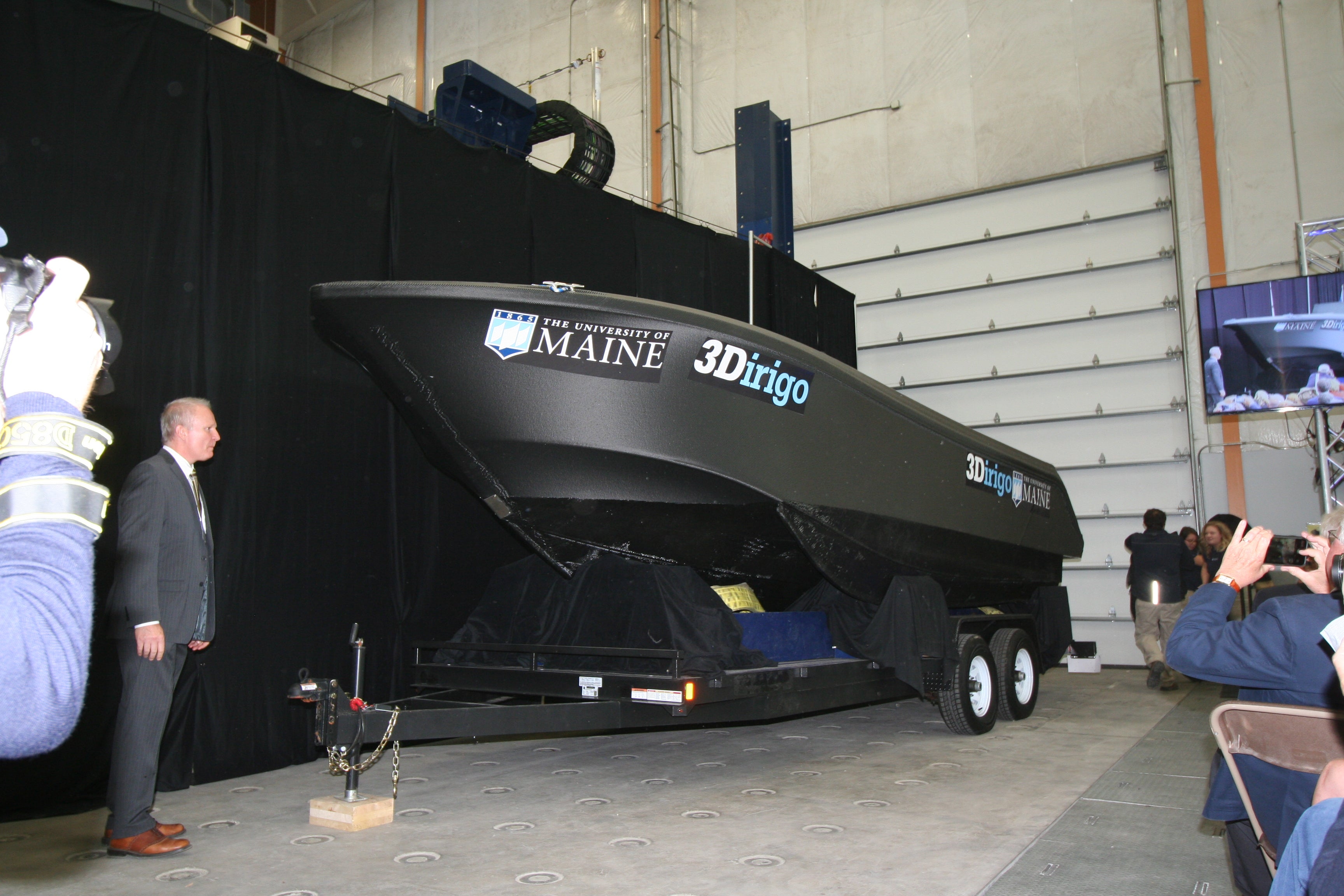 UMaine Unveils World s Largest 3D Printer Mainebiz biz