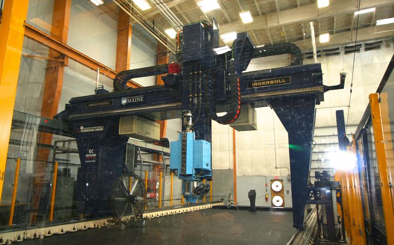 UMaine unveils world’s largest 3D printer | Mainebiz.biz UMaine unveils world’s largest 3D printer | Mainebiz.biz