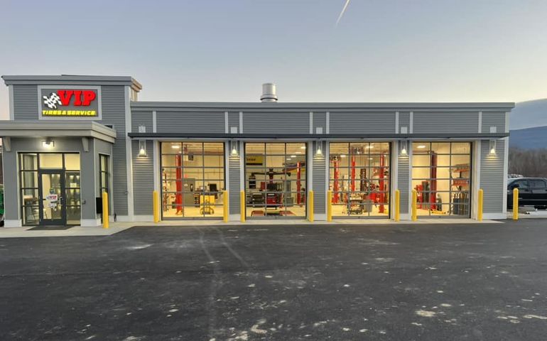 On a roll: Auburn tire retailer expands regional footprint | Mainebiz.biz