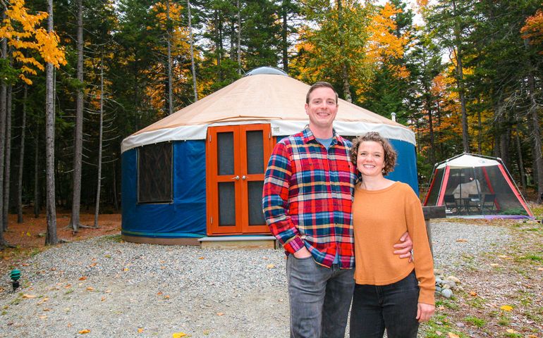 Division of labor: In jointly owned businesses, couples navigate who ...