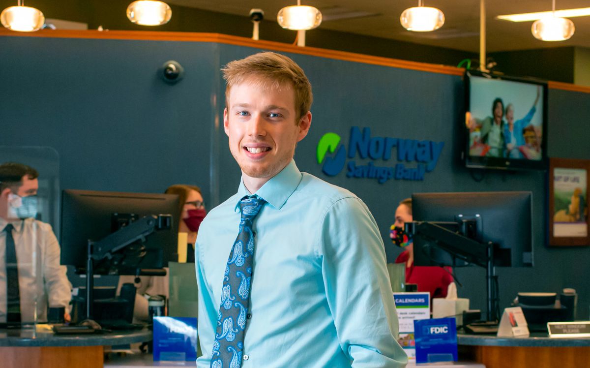 Breaking into banking: Newcomers hit the ground running in ‘fun,’ fast ...